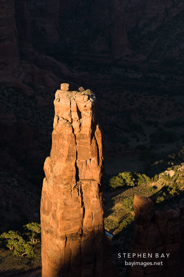 Photo: Close-up of the top of Spider Rock spire. Canyon de Chelly, Arizona.